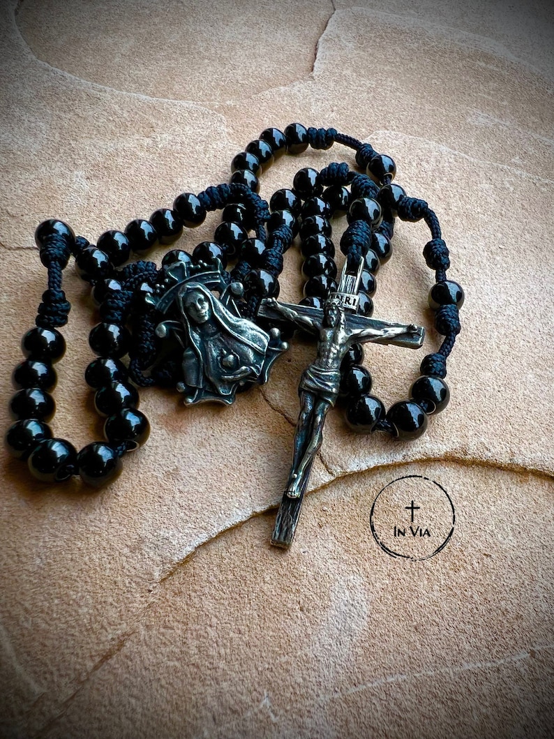 The in via Blessed Mother Rosary Designed by Epic Daily Catholic ...