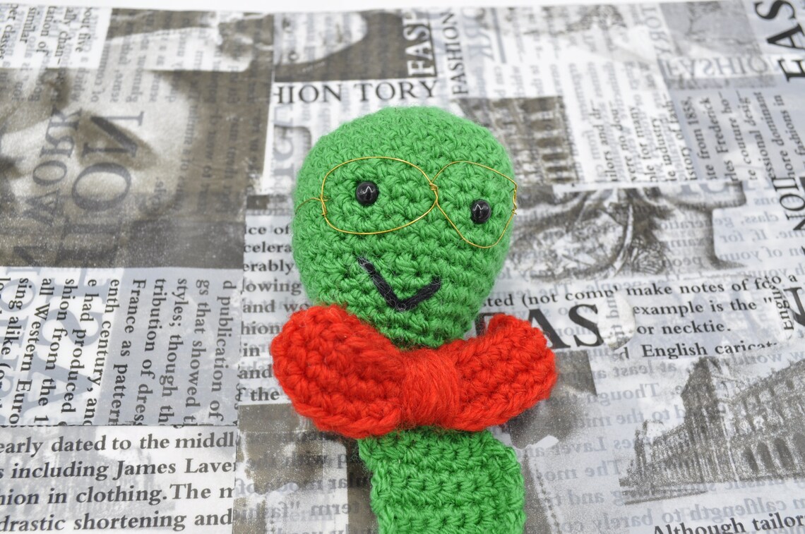 Bookworm Crochet Bookmark Book Lover Gift - Etsy