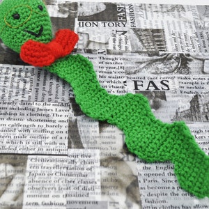 Bookworm Crochet Bookmark Book Lover Gift - Etsy