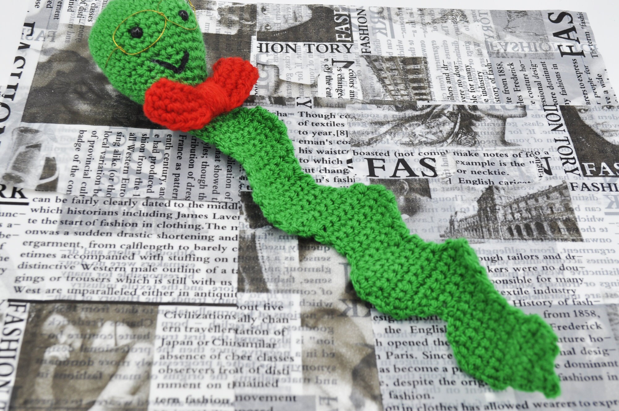 Bookworm Crochet Bookmark Book Lover Gift - Etsy