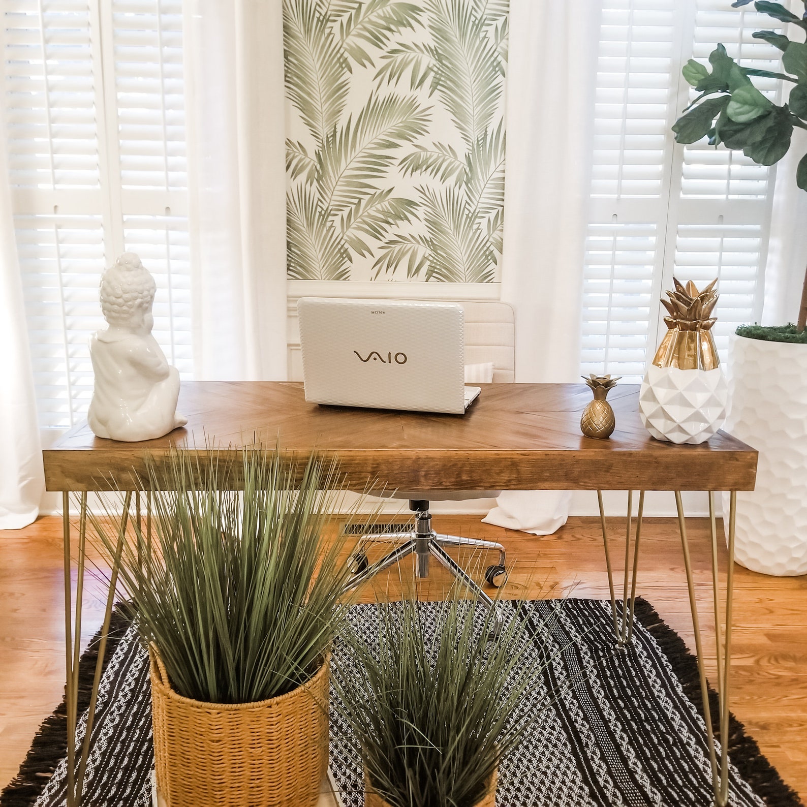 Kingsley Collection Mirrored Chevron Desk | Etsy