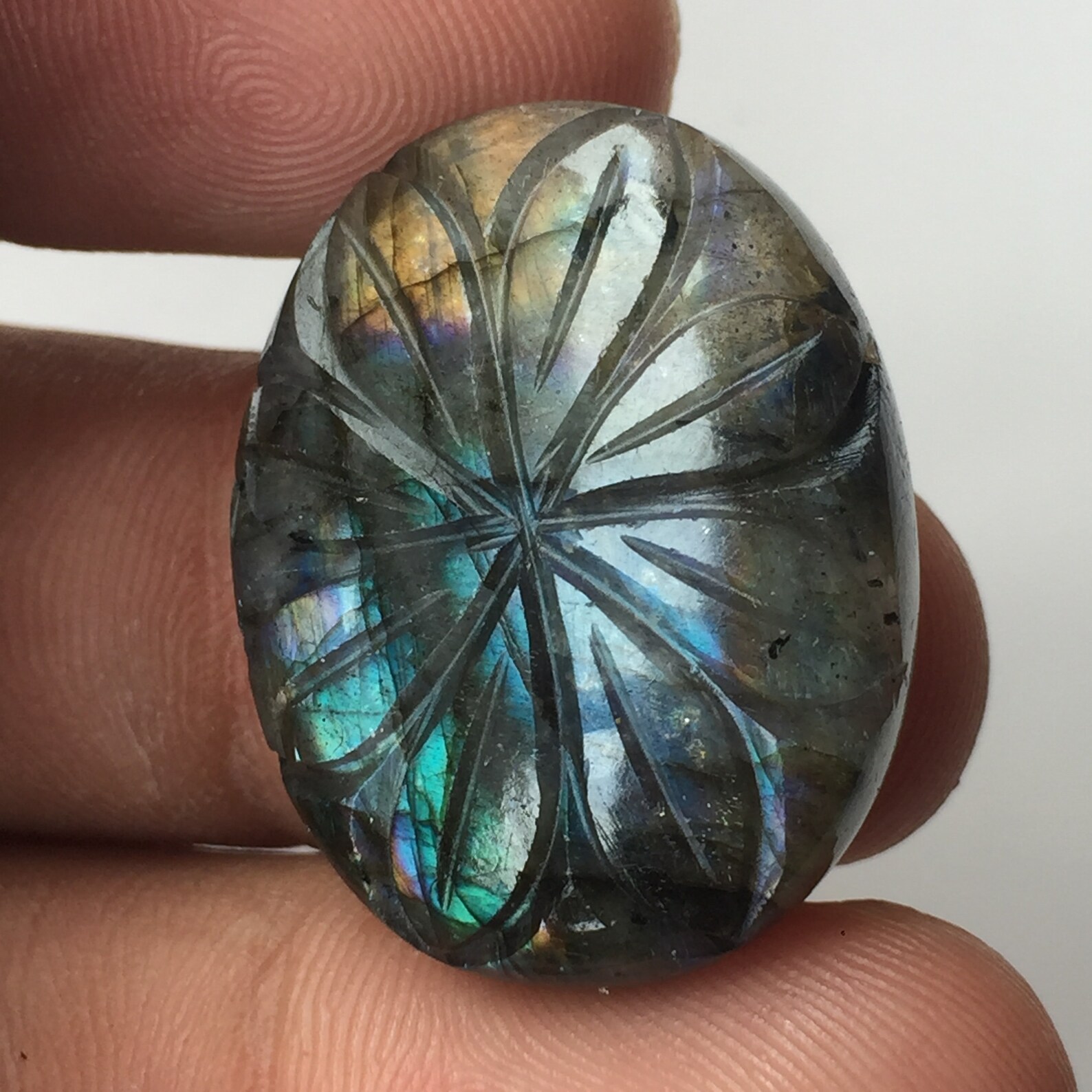 Unique Flashy Labradorite Carving Gemstone Natural Labradorite | Etsy