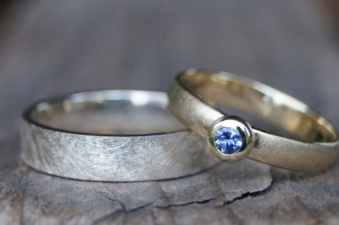 Partner Rings simple and Noble Men's Ring Silver, Women's Ring Yellow ...