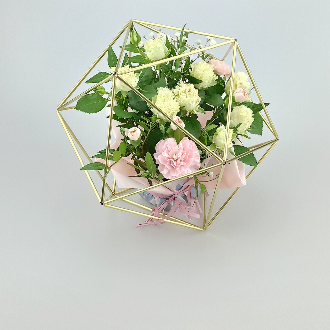 Geometric Brass Table Centerpiece: Wedding Table Number Orbs (set of 15 ...