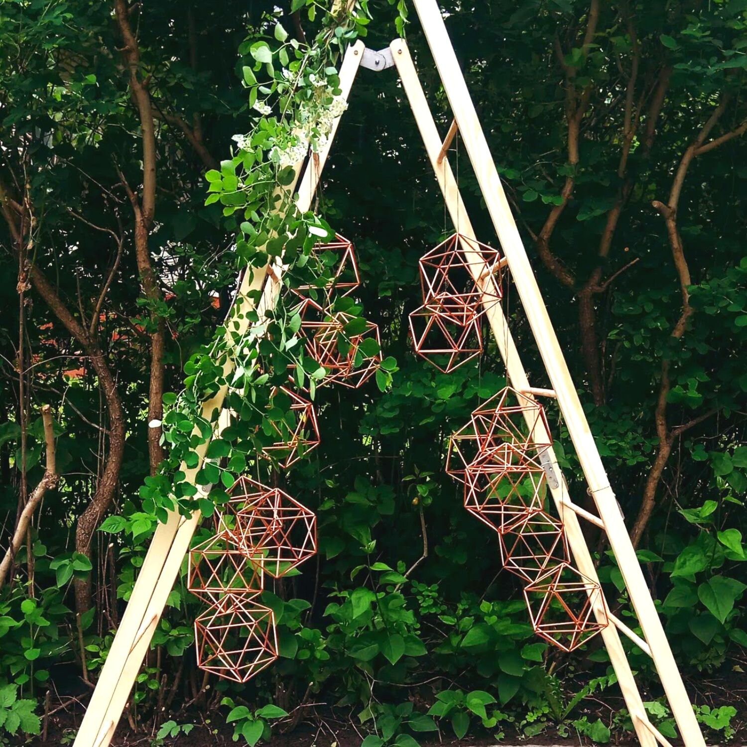 Geometric Brass Orbs: Modern Wedding Table Centerpieces, Set of 10 - Etsy