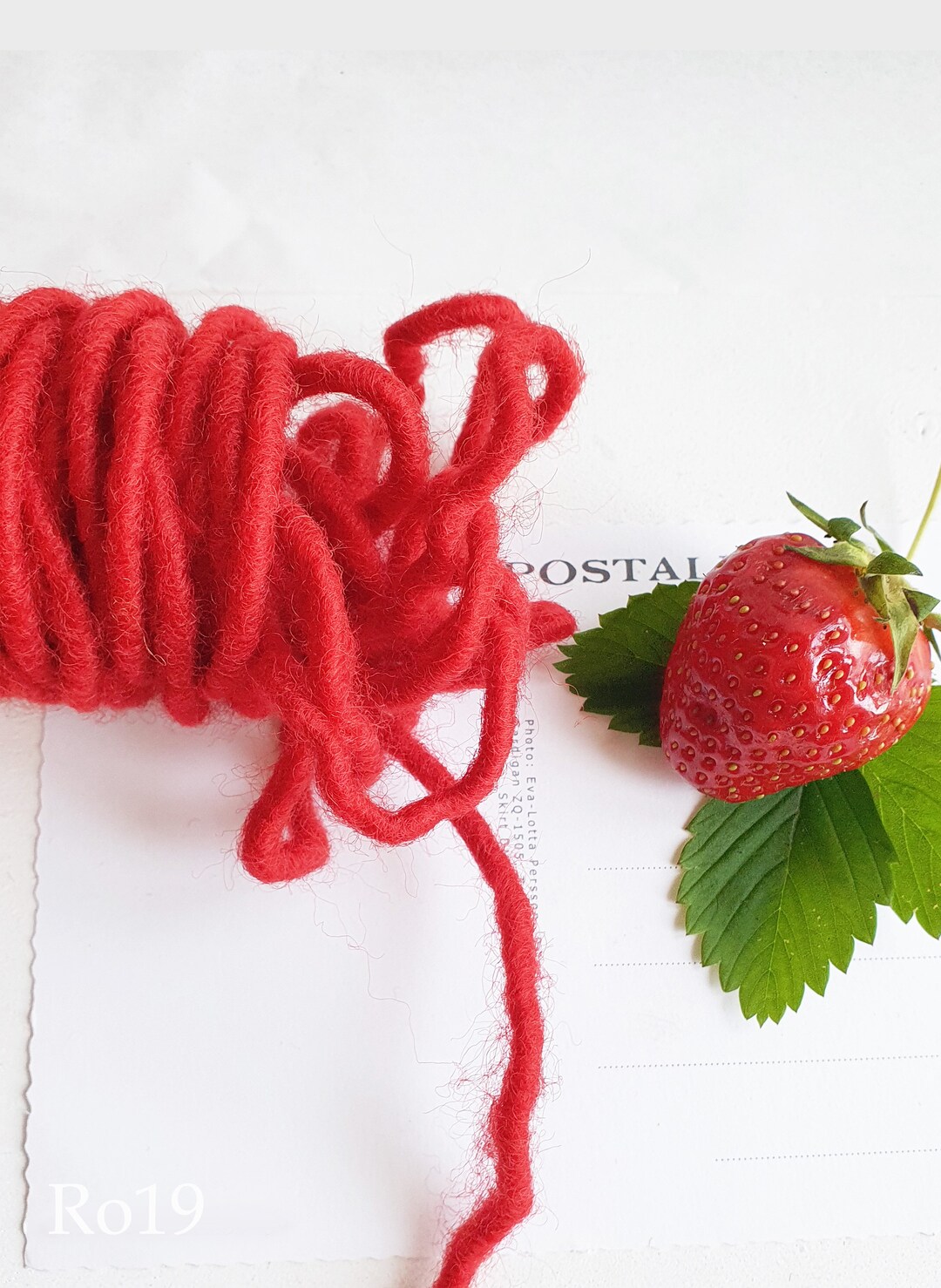 Felt Cord Wick Thread 3-5 Mm in Selenium Red RO19 by Lehner Wolle (5 ...