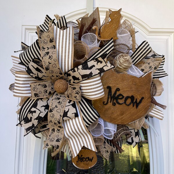Cat Wreath - Etsy