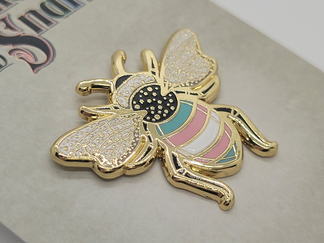 Trans Pride Bee Enamel Pin: LGBT+ Flag Colors - Etsy