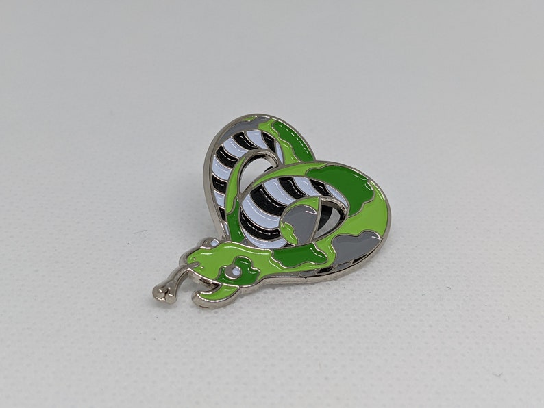 Aromantic Pride Enamel Pin: Aro LGBT Heart Snake Pin - Etsy