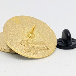 Minimalist Pronoun Pin: She/her Enamel Pin - Etsy