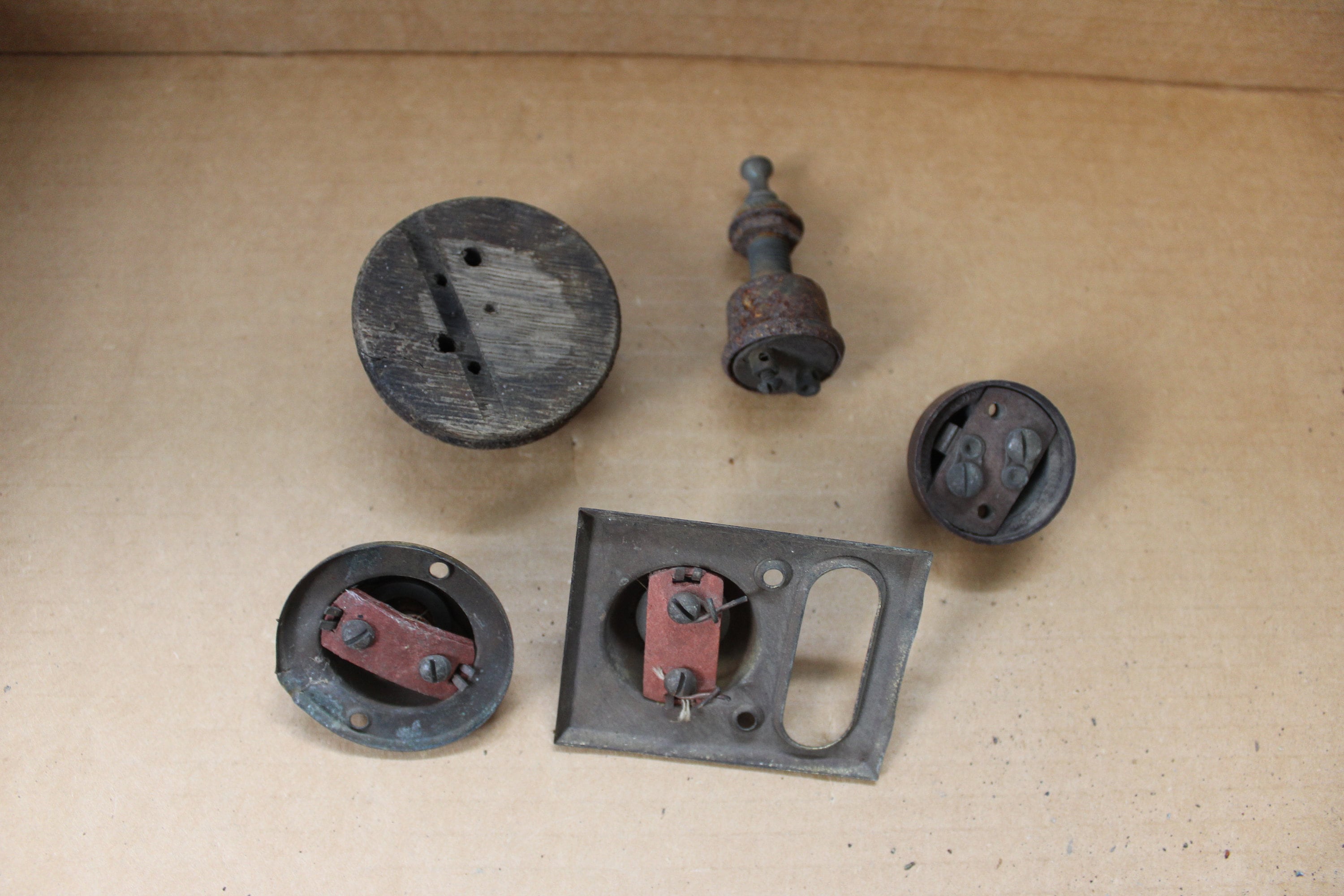 Vintage Push Button Electric Switches- Set of 5 - Etsy