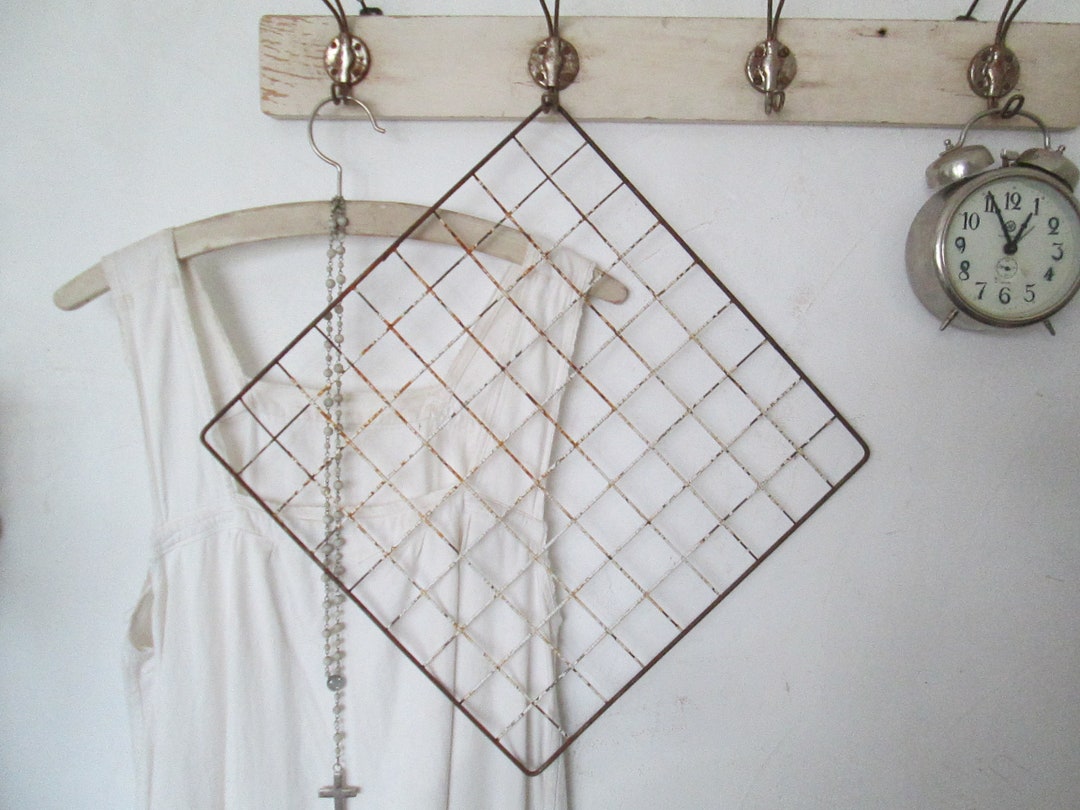 FRANCE Altes ummanteltes Metallgitter ca 35x35cm Garten Terrasse Deko ...