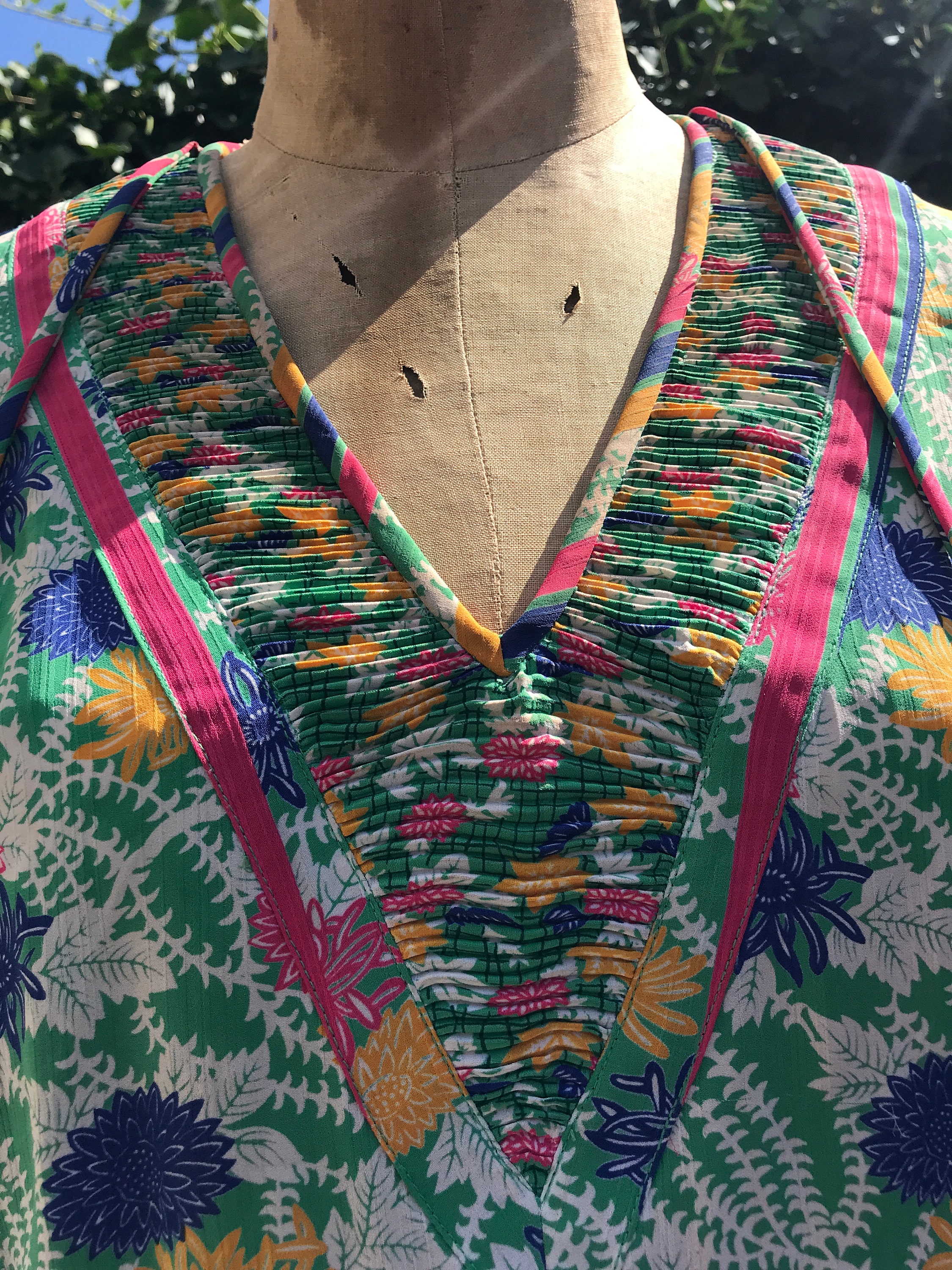 LOVELY Dress by 80s ICONIC Print Designer Diane Freis - Etsy