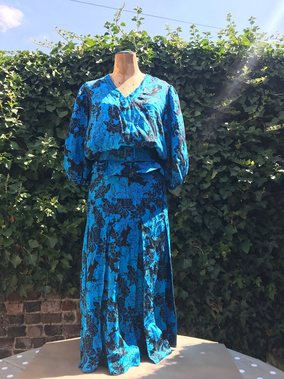 Two-piece Silk Outfit by ICONIC 80s Designer Diane Freis - Etsy