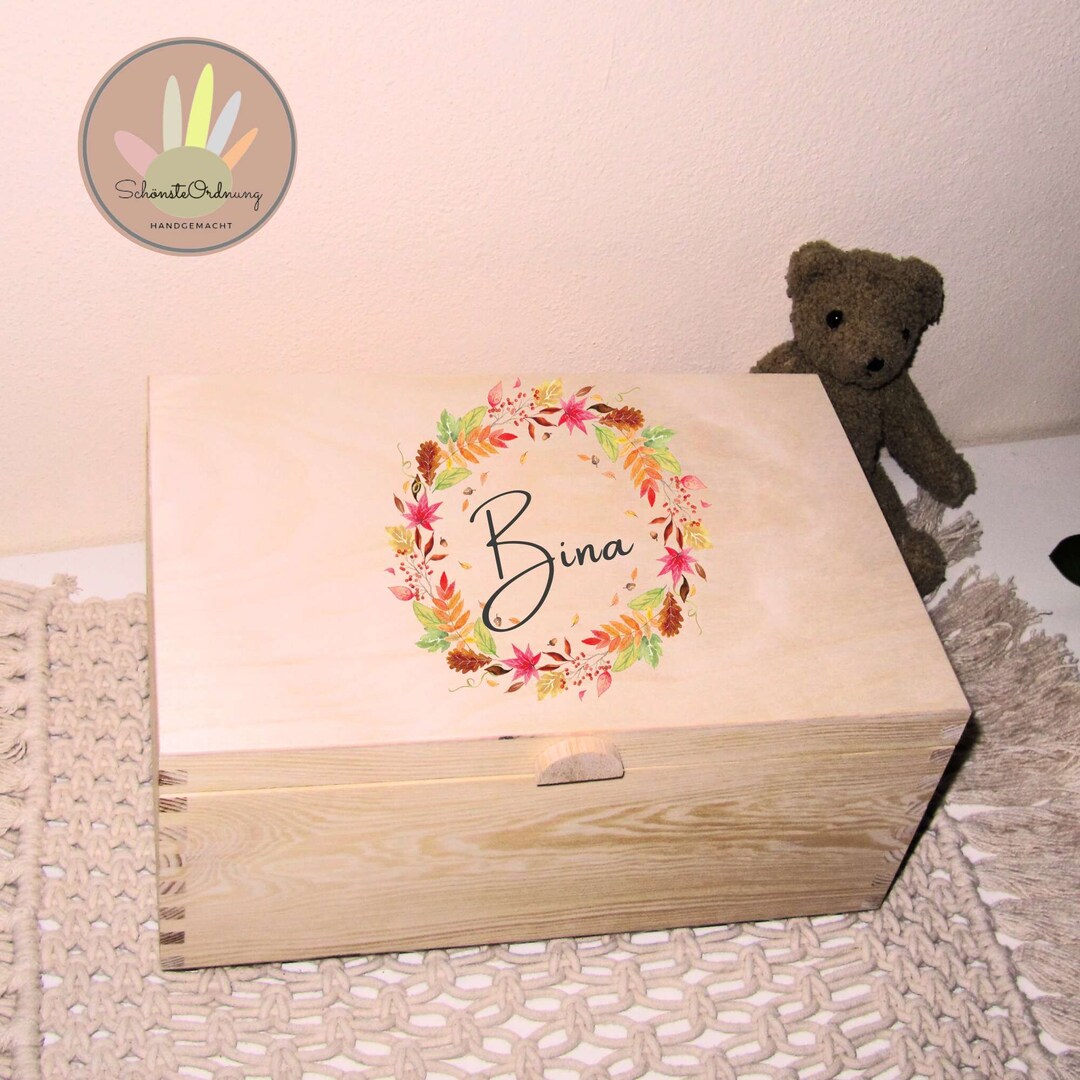 Large Compartment Treasure Chest With Name Leaves Wreath - Etsy