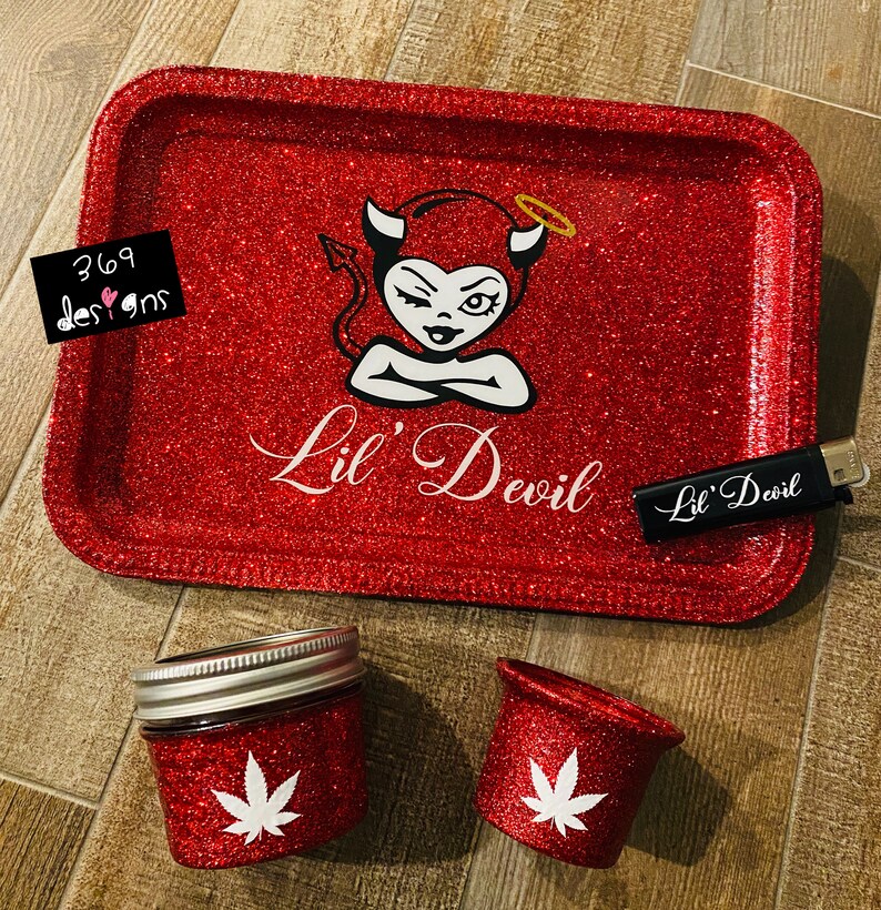 Request a Custom Weed Rolling Tray Set | Etsy