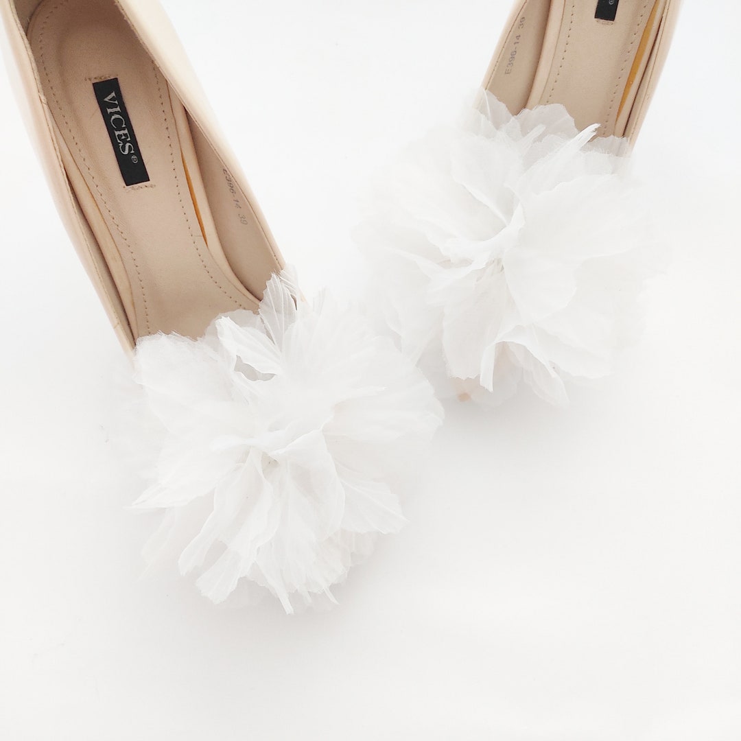 Large White Shoe Clips | Pom Pom Flowers Shoe Clips | Clips for Shoes ...