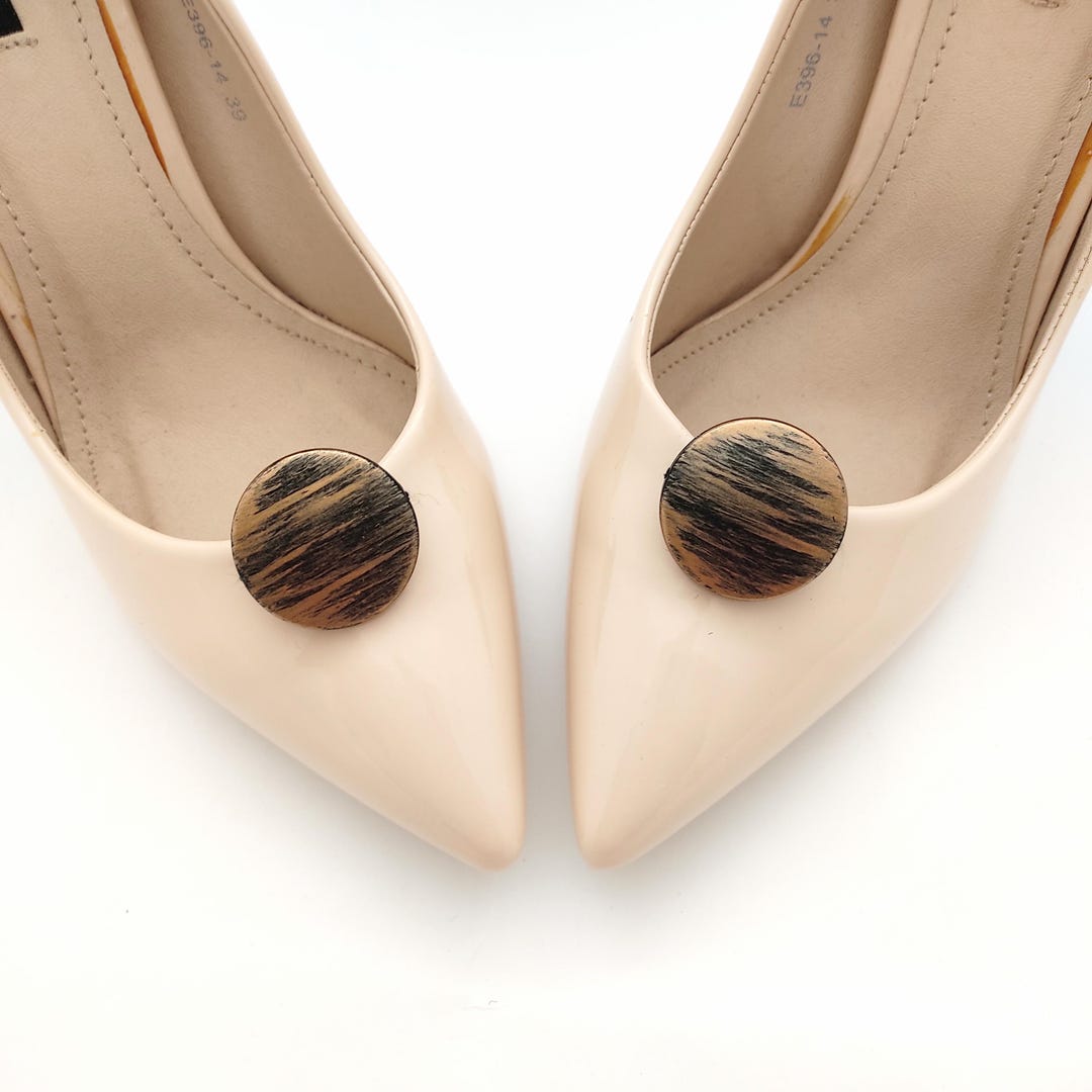 Round Shoe Clips | Black and Gold Shoe Clips | Shoe Decarations ...