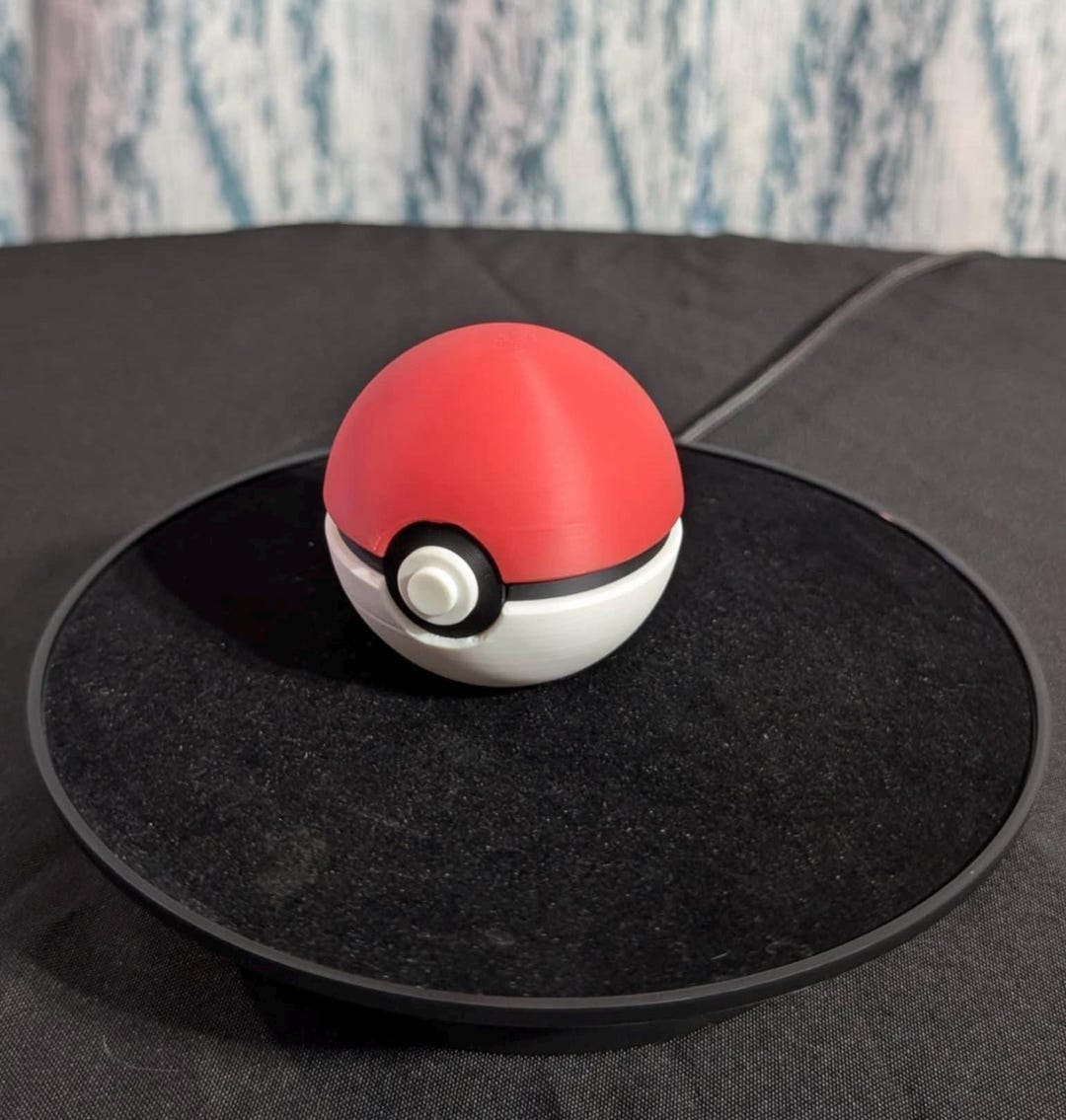 3D Printed Trainer Balls: Fan-inspired Collectible Set - Etsy