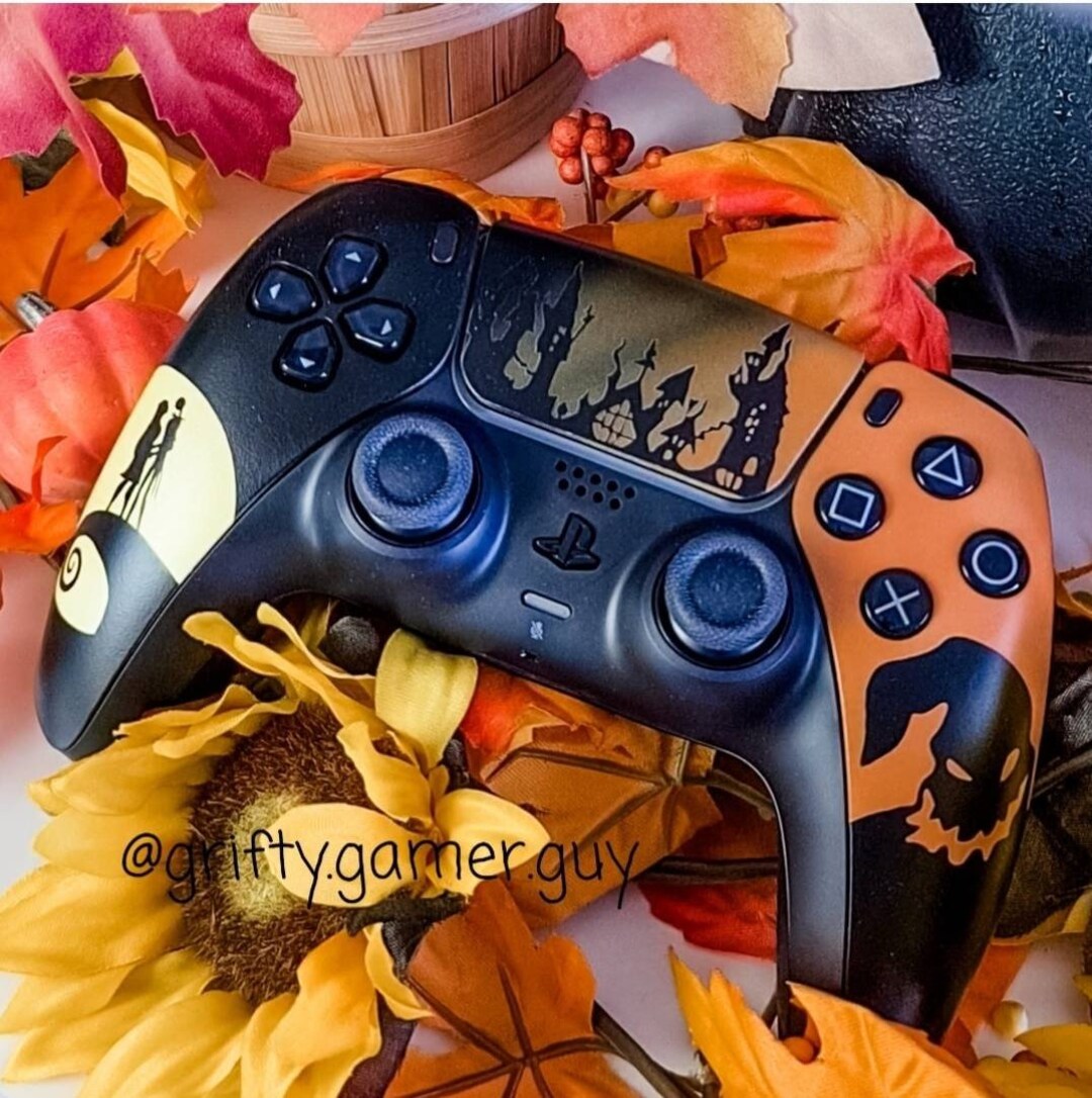 Custom Painted Nightmare Before Christmas Themed Controller 5 - Etsy