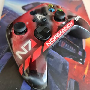 Custom Painted Mass Effect Themed Controller N7 Normandy Renegade Red ...