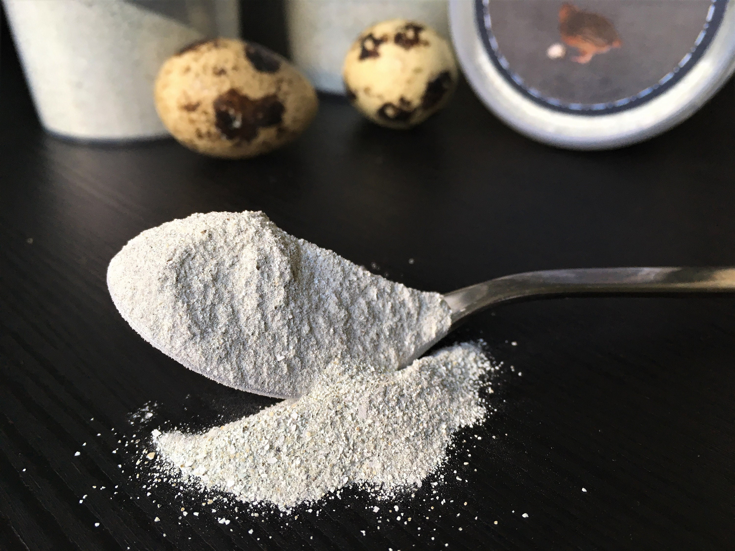 Quail egg shell powder // 100% Organic // Natural calcium | Etsy
