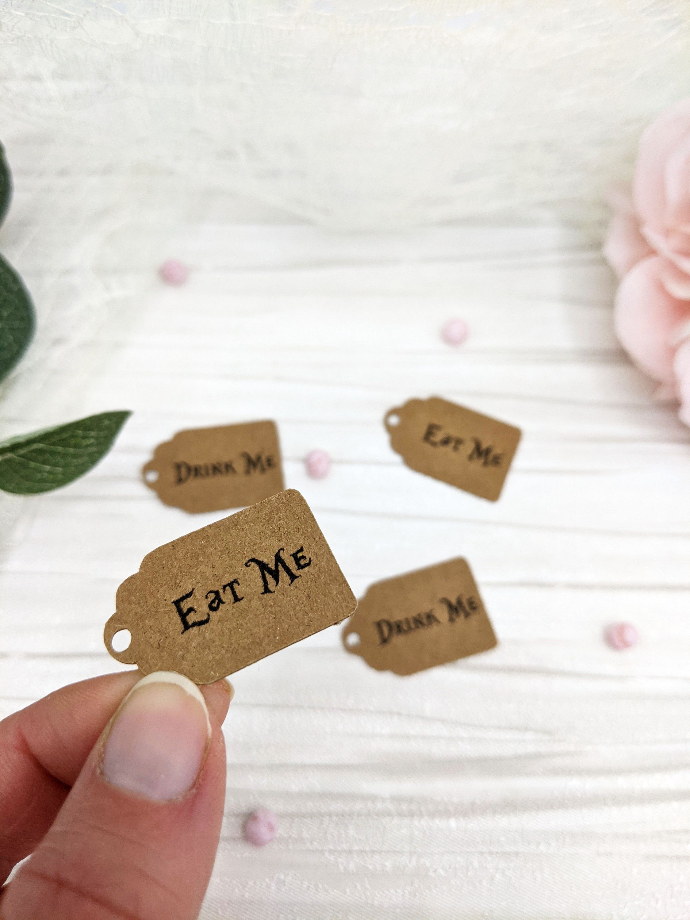 50 Mini Eat Me and Drink Me Tags Tags For Wedding Favours | Etsy