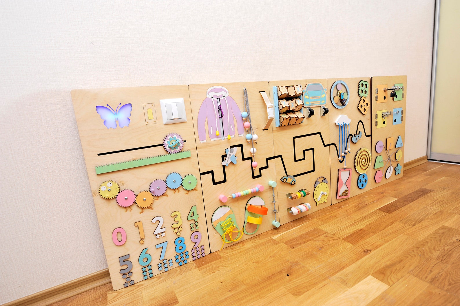 Panel de pared sensorial en colores pastel Tablero ocupado Montessori ...