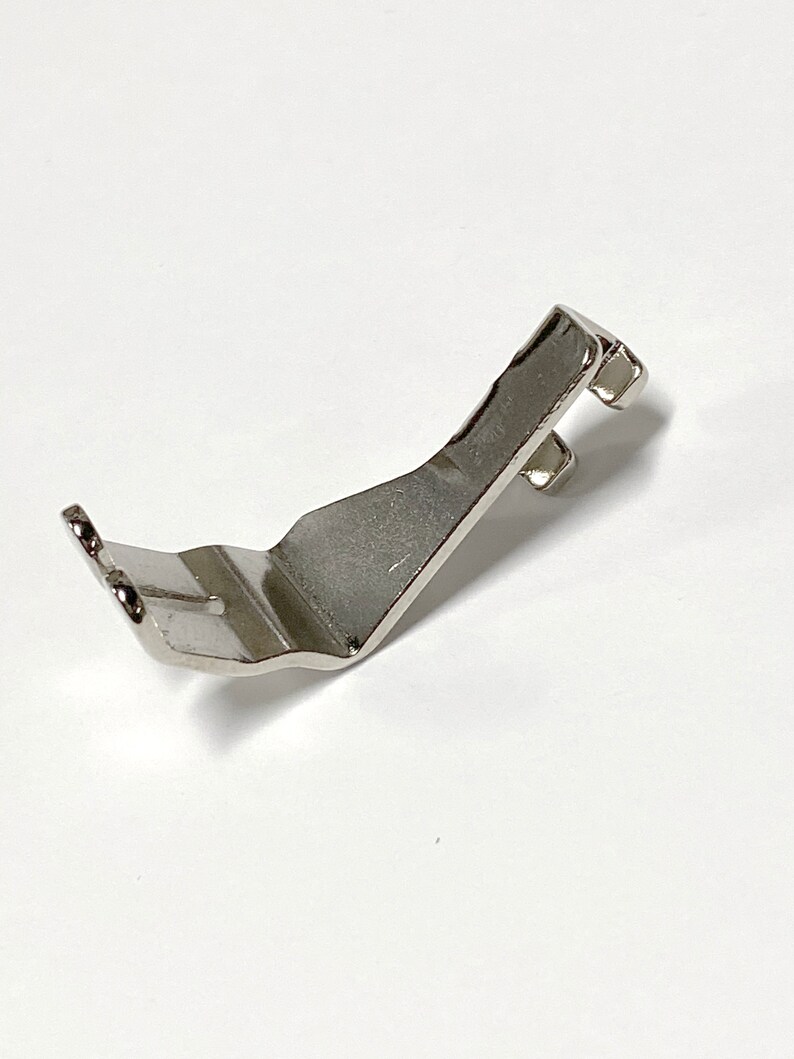 FOOT Shirring Slant Metal Screw-on for Home Sewing Machines - Etsy
