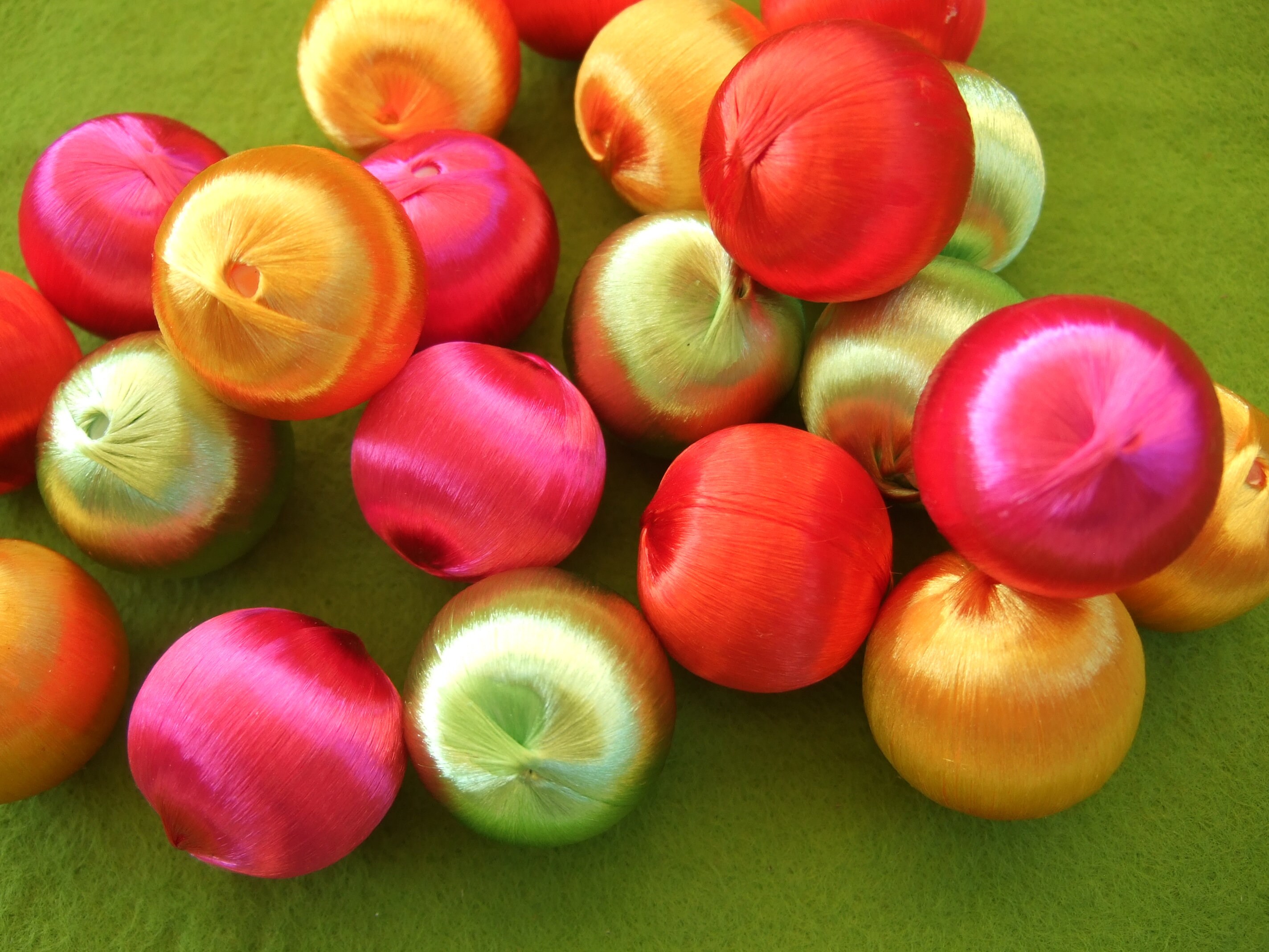5 Silk Balls Silk Balls Decorative Balls Color Selectable - Etsy Sweden