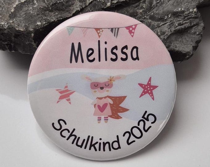 Personalisierter Button Schulkind Mit Name Und Superheldin Für Mädchen Als Geschenk Zur ...