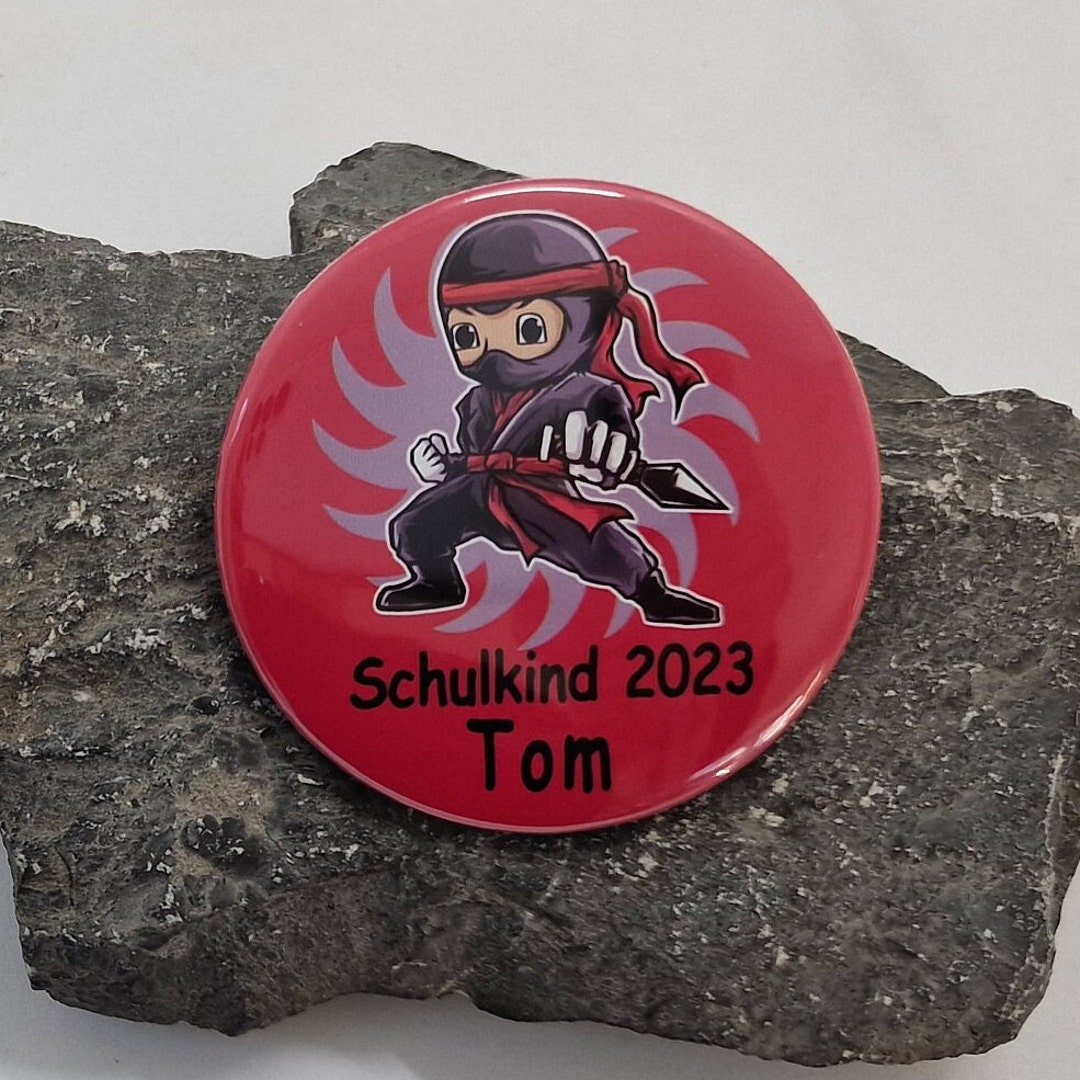 Button Ninja mit Name und Schulkind 2024 personalisiert zur Einschulung ...