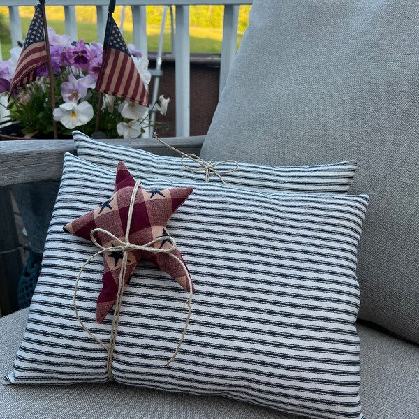 Primitive Pillow - Etsy