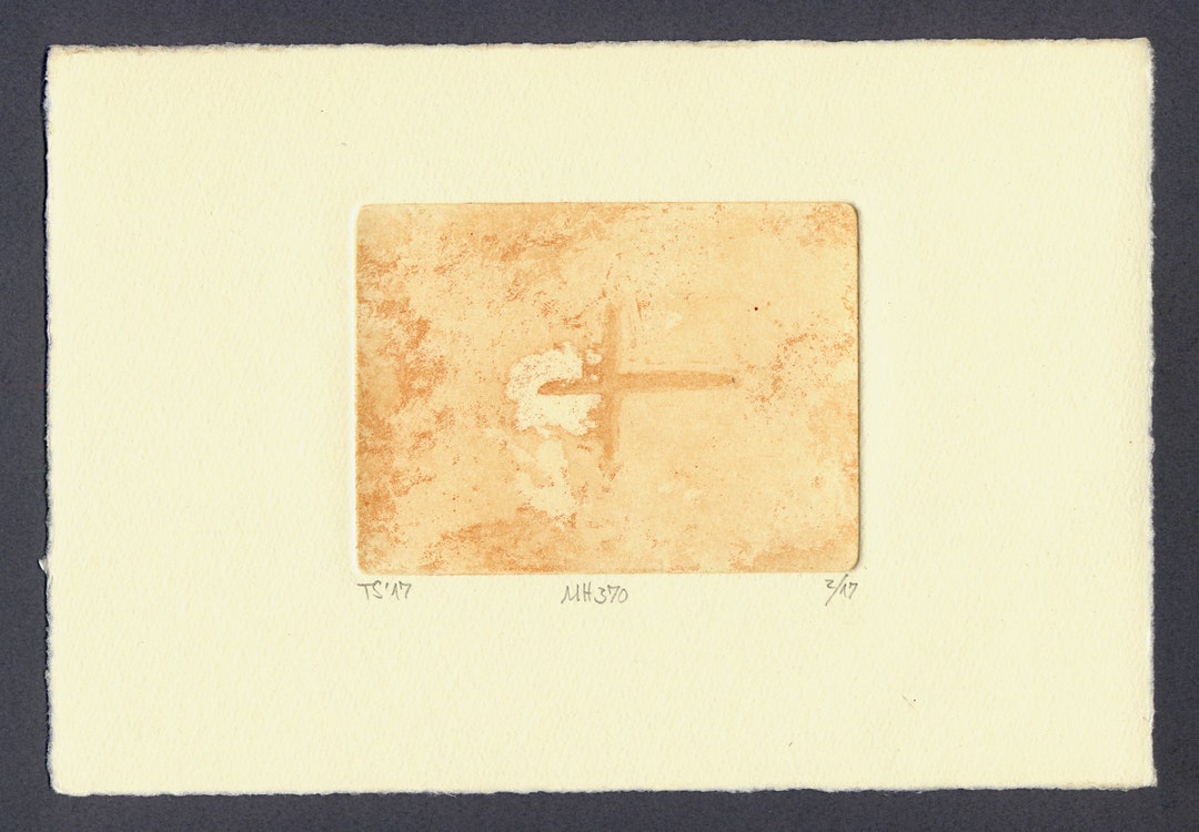 Etching T.S.'17 "MH 370" - Etsy