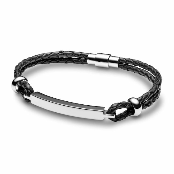 Personalised male jewellery store