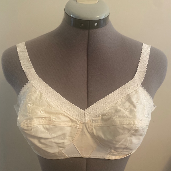 Vintage Bra - Etsy