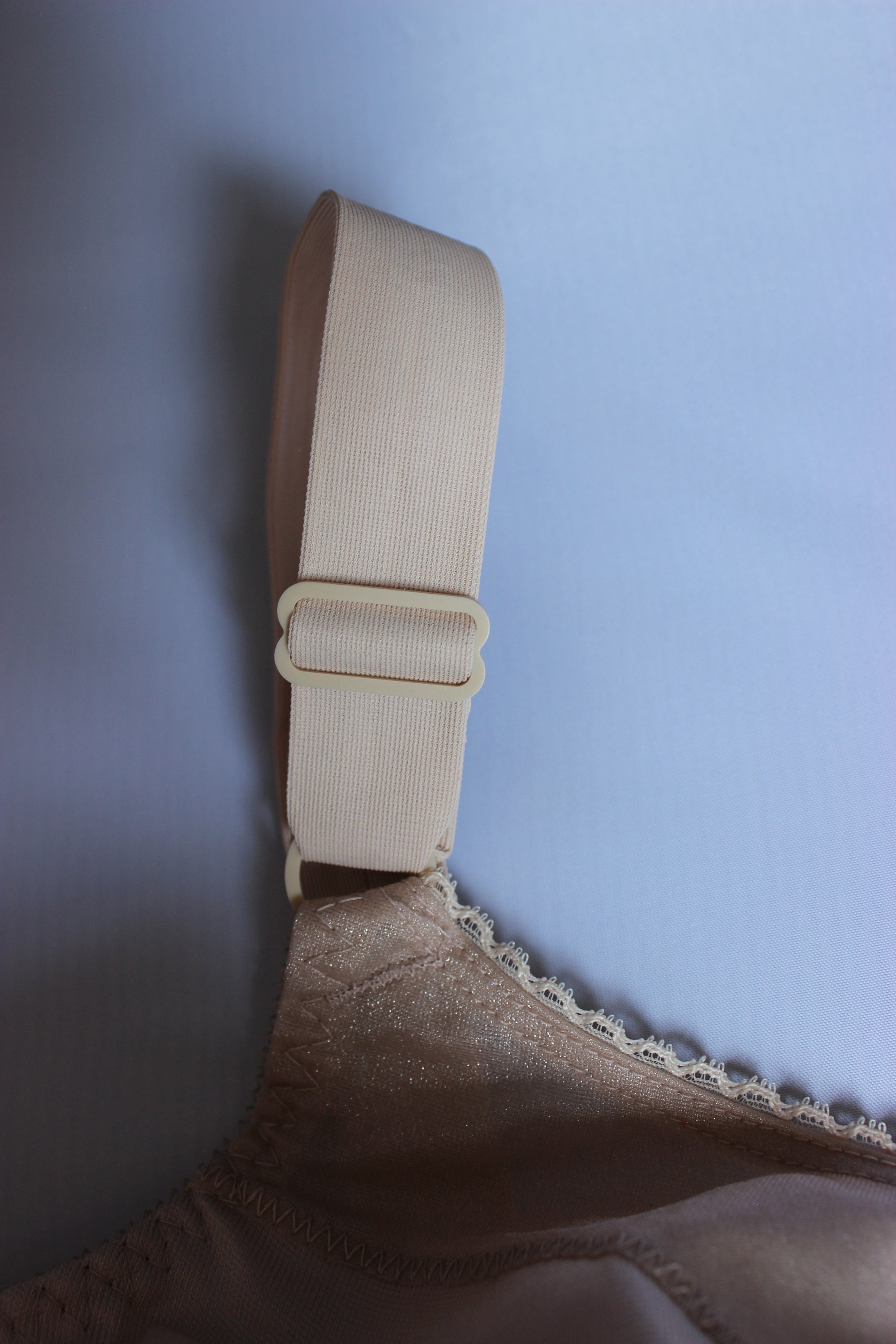 Vintage Playtex 1980s Ladies Beige 40D Bustier, lovely Look by 18 Hour ...
