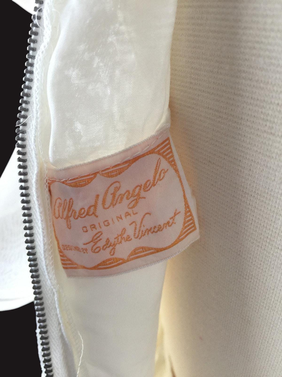 Vintage Alfred Angelo Edythe Vincent Style 1506T Detachable Train ...