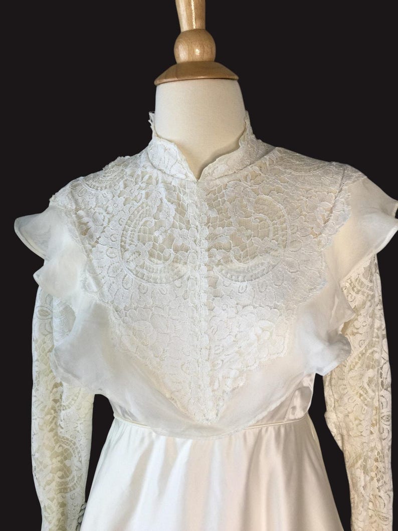 Vintage Alfred Angelo Edythe Vincent Style 1506T Detachable Train ...