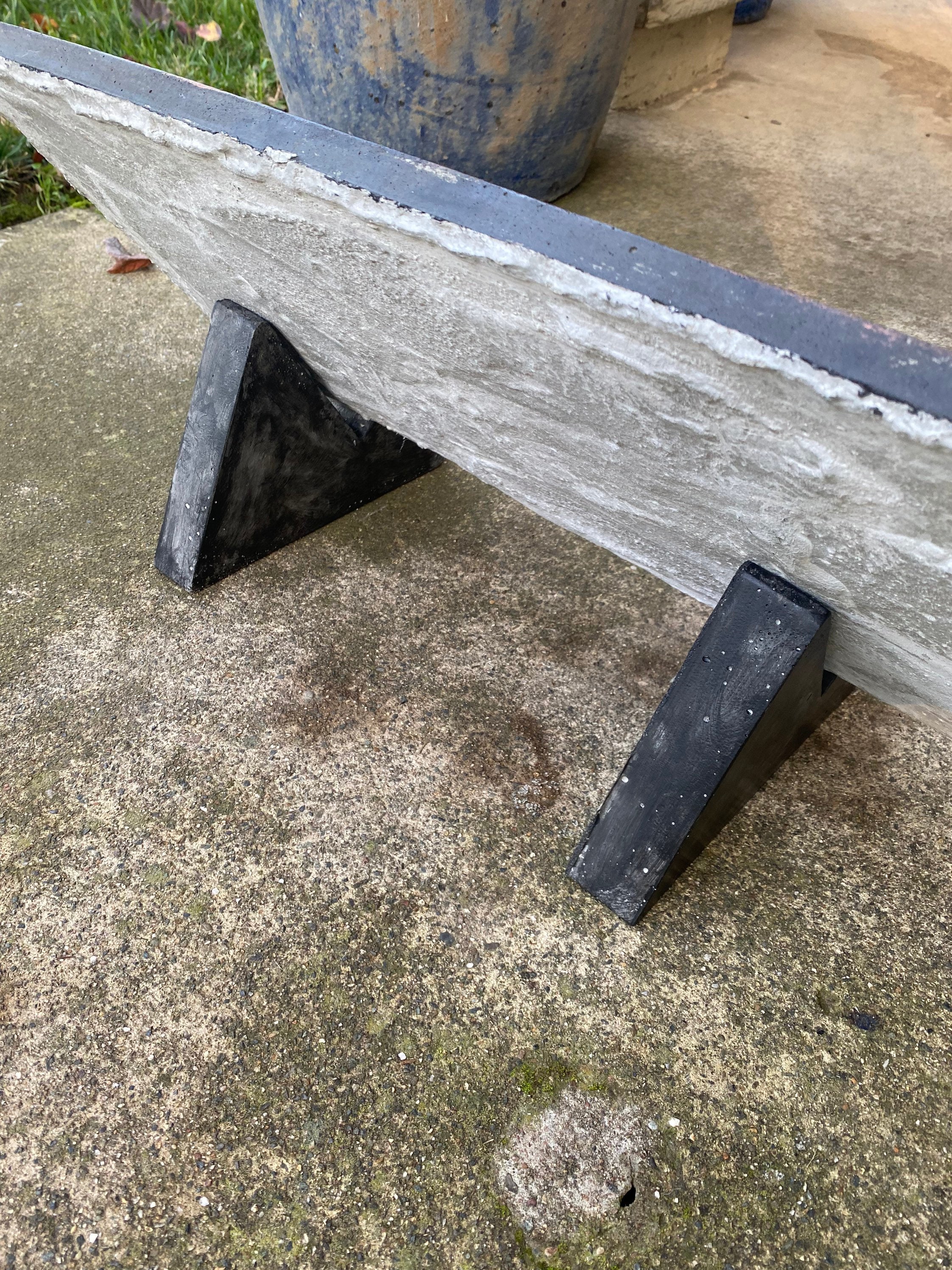 Plaque and Stepping Stone Holder, Concrete Holder, Garden Décor ...