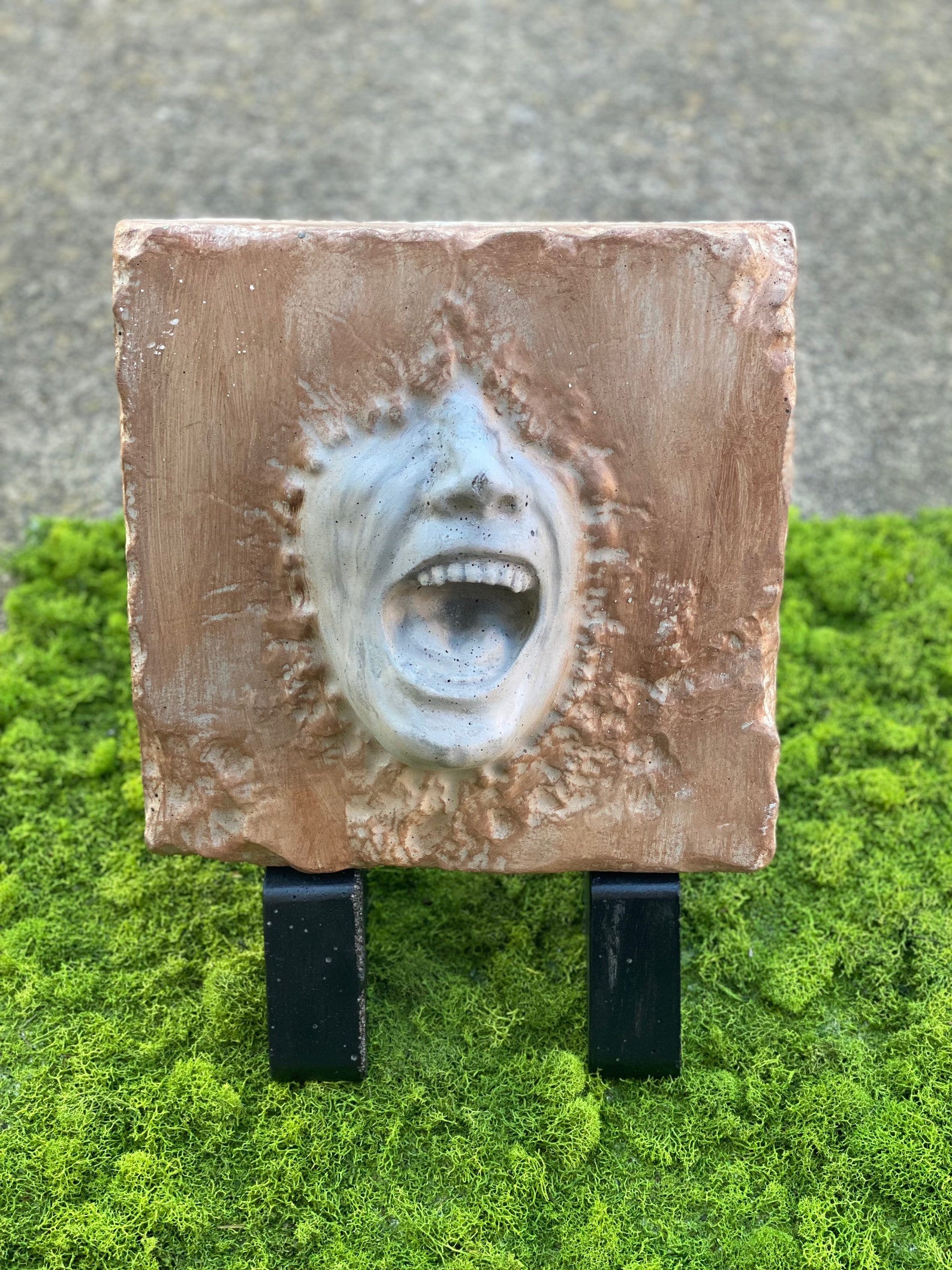 Plaque and Stepping Stone Holder, Concrete Holder, Garden Décor ...