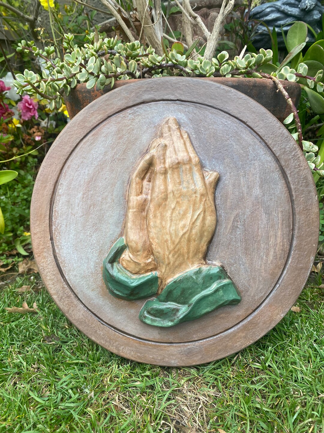 Praying Hands Concrete Stepping Stone, 12”x1.5”, Religious Garden Decor ...
