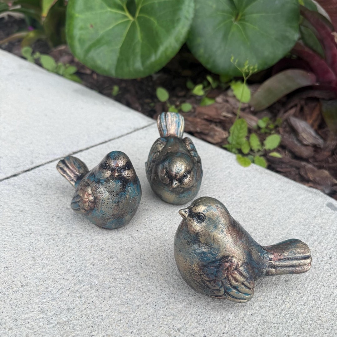 Set of 3 Concrete Bird Statues, Rustic Farmhouse Garden Decor, Bird ...