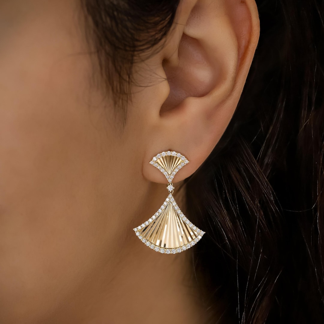Diamond Fan Dangle Earrings, Classic Art Deco Gold Fan Set in Round ...