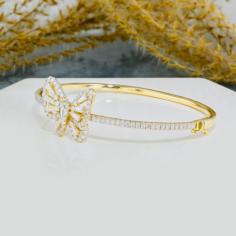 18k Solid Gold Natural Diamond Butterfly With Tapered Baguette and ...