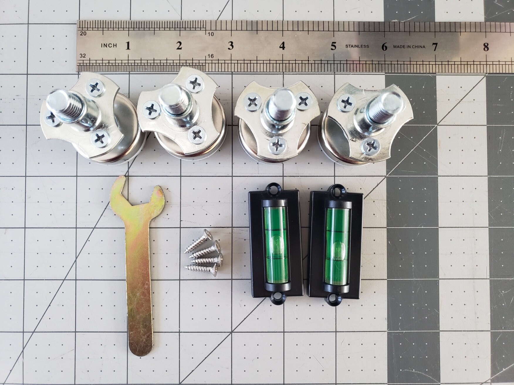 Make Your Own Self Leveling Table. | Etsy