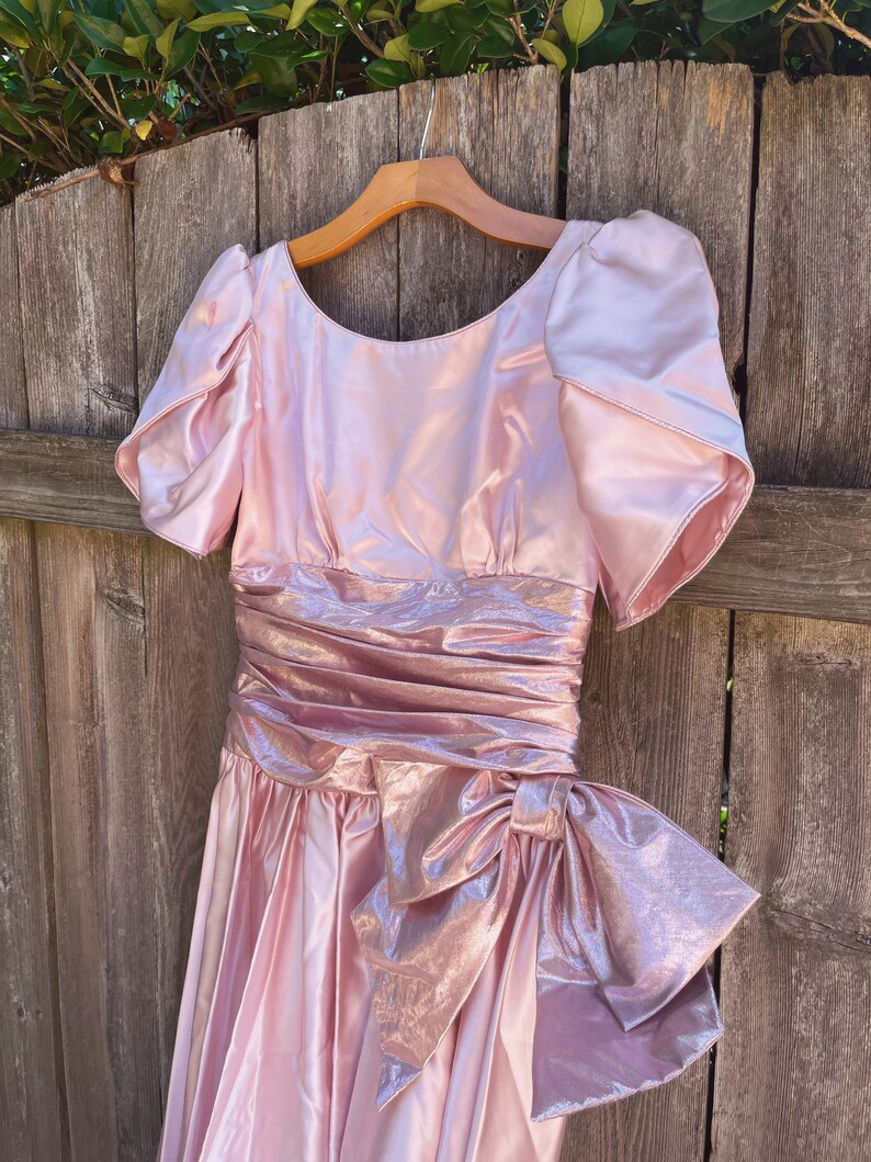 VTG 80s Pink Satin / Pink Metallic Bow - Etsy