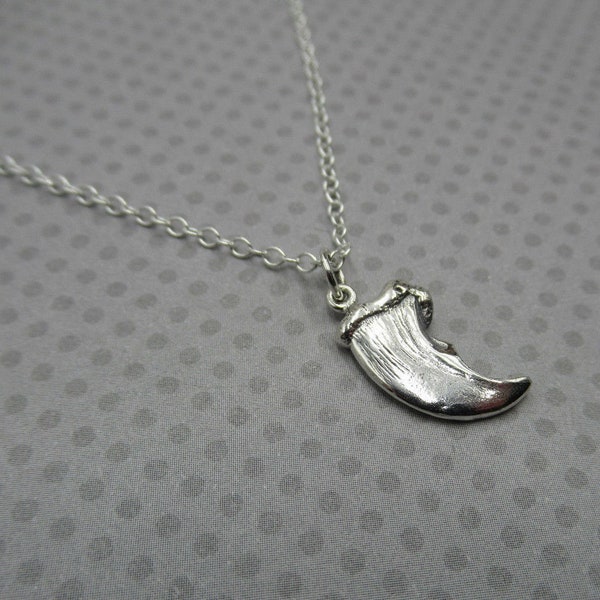 Bear Claw Necklace - Etsy
