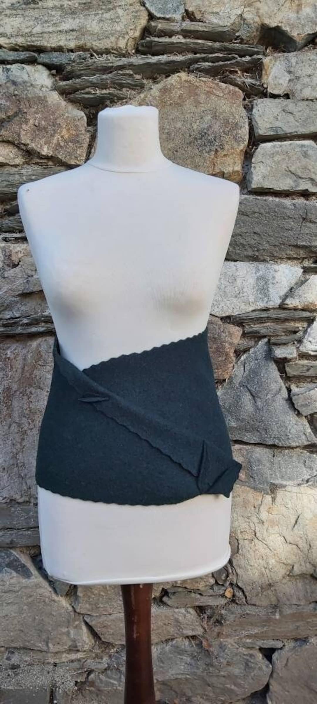 Kidney Warmer in Emerald Green Made of Pure Sheep's Wool, Wrap Skirt ...
