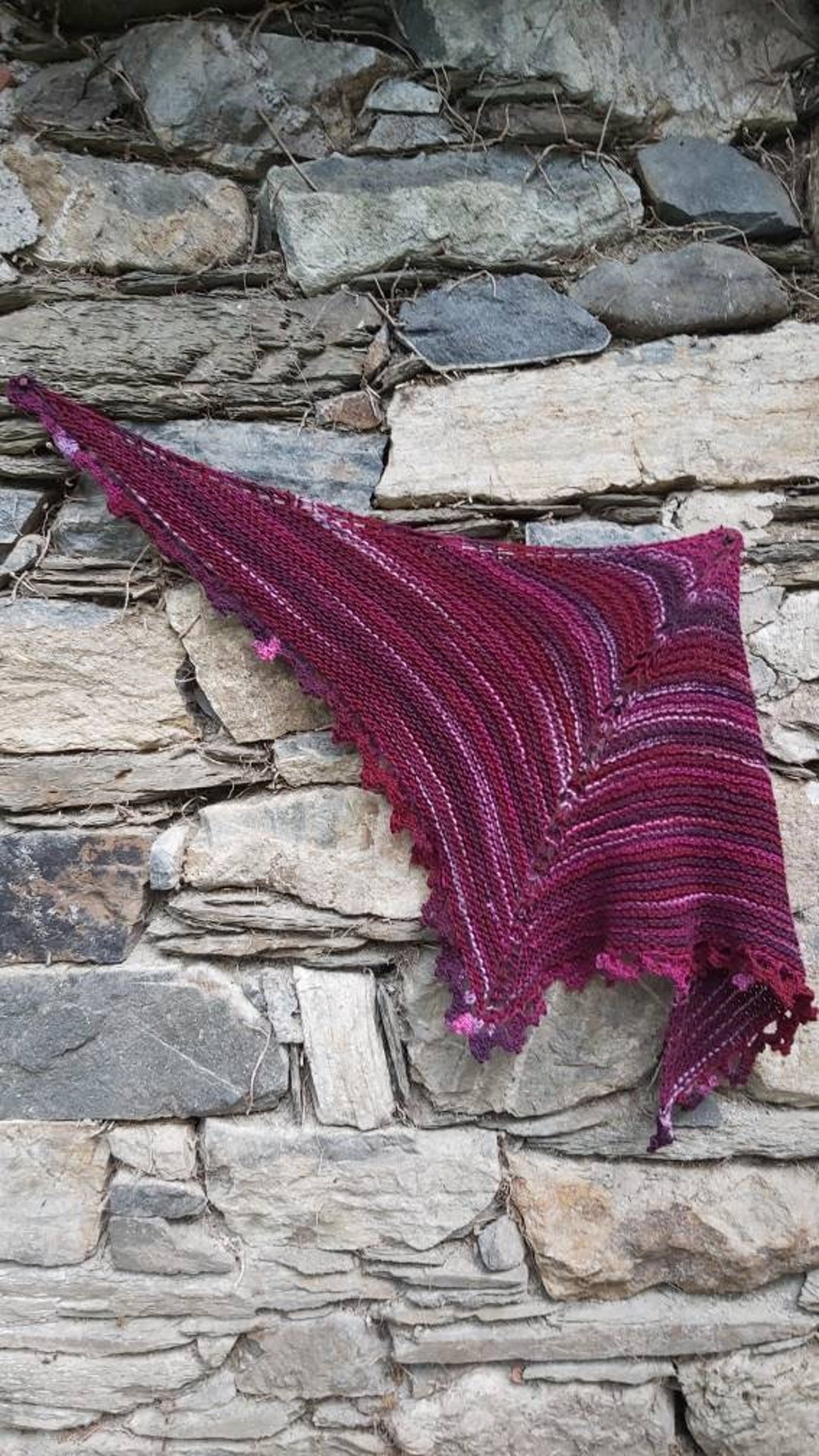 Knitted Triangular Scarf in Red/purple Made of Sheep Wool and Polyamide ...